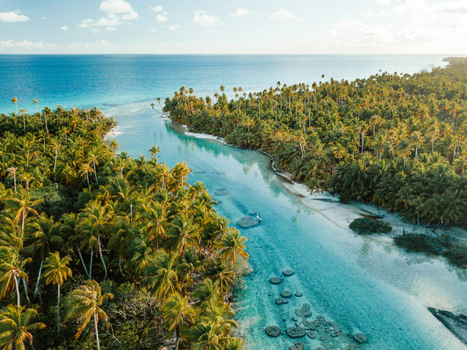 TOP 10 MOST BEAUTIFUL BEACHES IN THE WORLD - saltyluxe.com