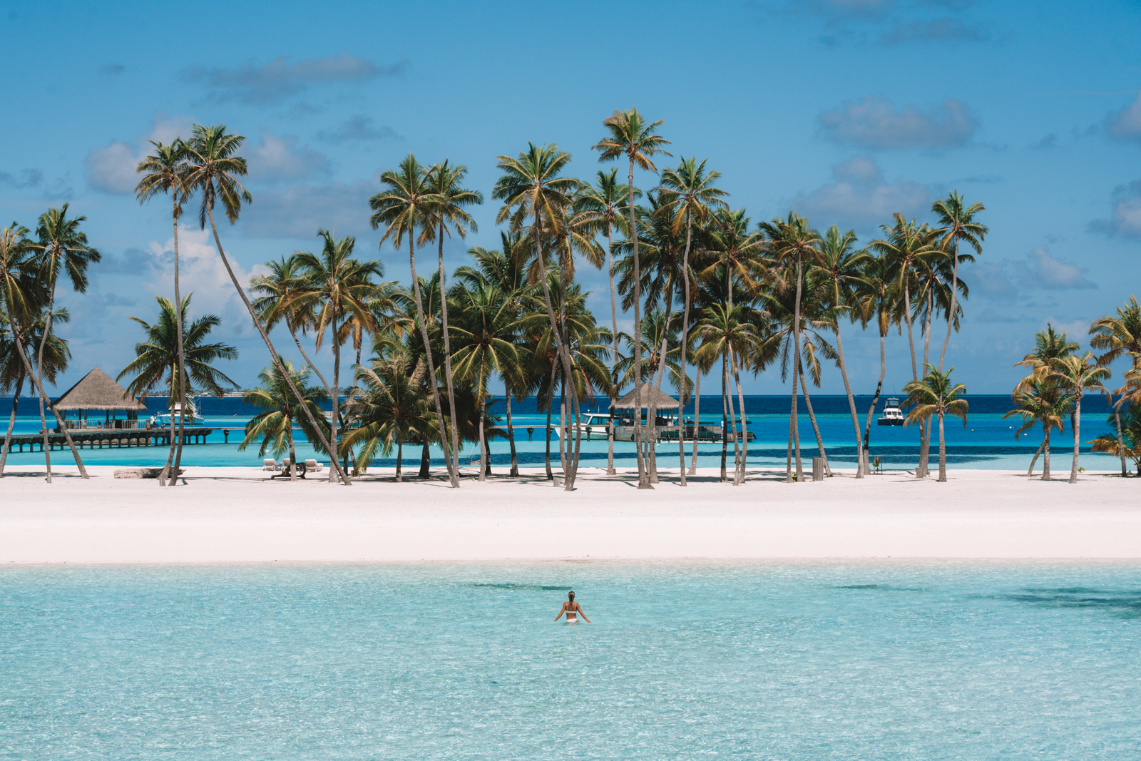 TOP 10 MOST BEAUTIFUL BEACHES IN THE WORLD - saltyluxe.com