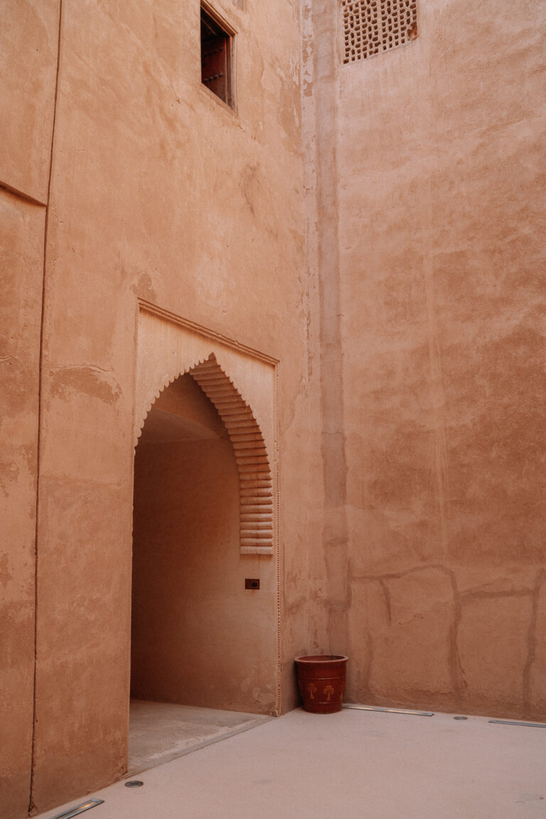 Top Places to Visit in Oman - saltyluxe.com