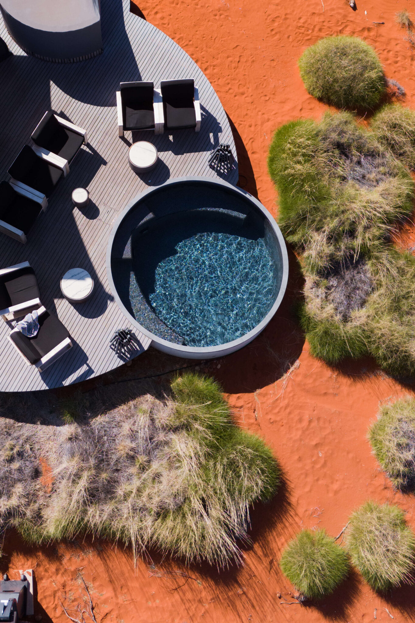 Guide to Visiting Australia’s Northern Territory: Where to Stay Near Uluru - saltyluxe.com